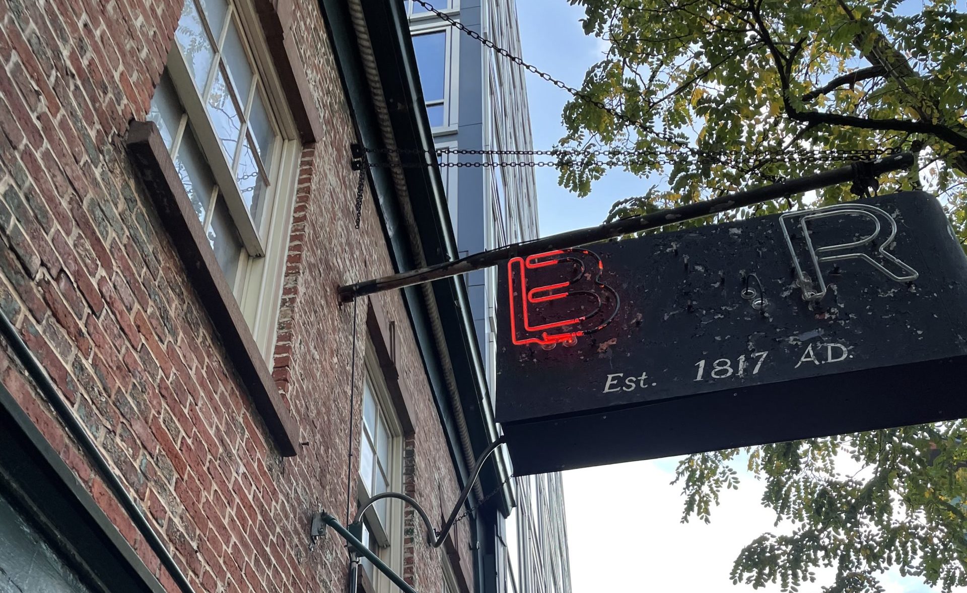 The Innocent Regulars of the Ear Inn - Columbia News Service